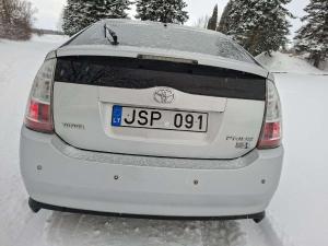 Pelēks Toyota Prius 2006 Plungė, ar dzinēja tilpumu 1.50 L un nobraukumu 395 tūkst. km par 2500 €, foto 10 vietnē AUTOMOTO.COM.LV