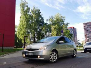 Серый Тойота Приус 2006 в Вильнюс, объемом двигателя 1.50 л и пробегом 330 тыс. км за 2100 €, фото  на AUTOMOTO.COM.LV