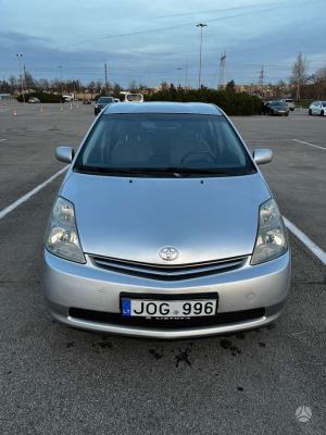 Pelēks Toyota Prius 2006 Šauļi, ar dzinēja tilpumu 1.50 L un nobraukumu 305 tūkst. km par 3490 €, foto 7 vietnē AUTOMOTO.COM.LV