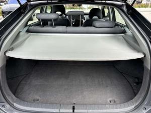 Pelēks Toyota Prius 2006 Viļņa, ar dzinēja tilpumu 1.50 L un nobraukumu 323 tūkst. km par 3750 €, foto 10 vietnē AUTOMOTO.COM.LV