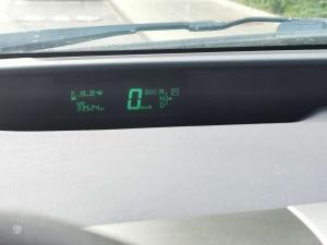 Grey Toyota Prius 2006 in Vilnius, with an engine capacity of 1.50 L and mileage of 300 thousand km for 1950 €, photo 21 on AUTOMOTO.COM.LV