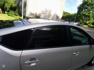 Grey Toyota Prius 2006 in Vilnius, with an engine capacity of 1.50 L and mileage of 300 thousand km for 1950 €, photo 28 on AUTOMOTO.COM.LV