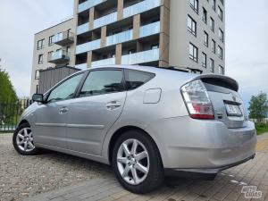 Pelēks Toyota Prius 2007 Viļņa, ar dzinēja tilpumu 1.50 L un nobraukumu 279 tūkst. km par 3450 €, foto 8 vietnē AUTOMOTO.COM.LV