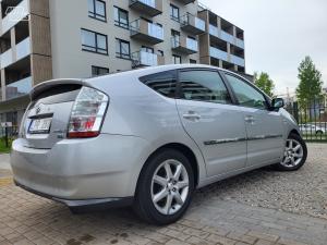 Pelēks Toyota Prius 2007 Viļņa, ar dzinēja tilpumu 1.50 L un nobraukumu 279 tūkst. km par 3450 €, foto 12 vietnē AUTOMOTO.COM.LV