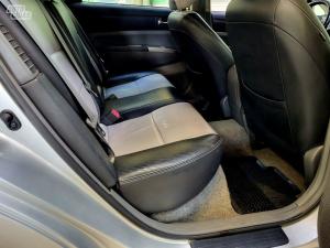 Pelēks Toyota Prius 2007 Viļņa, ar dzinēja tilpumu 1.50 L un nobraukumu 279 tūkst. km par 3450 €, foto 17 vietnē AUTOMOTO.COM.LV