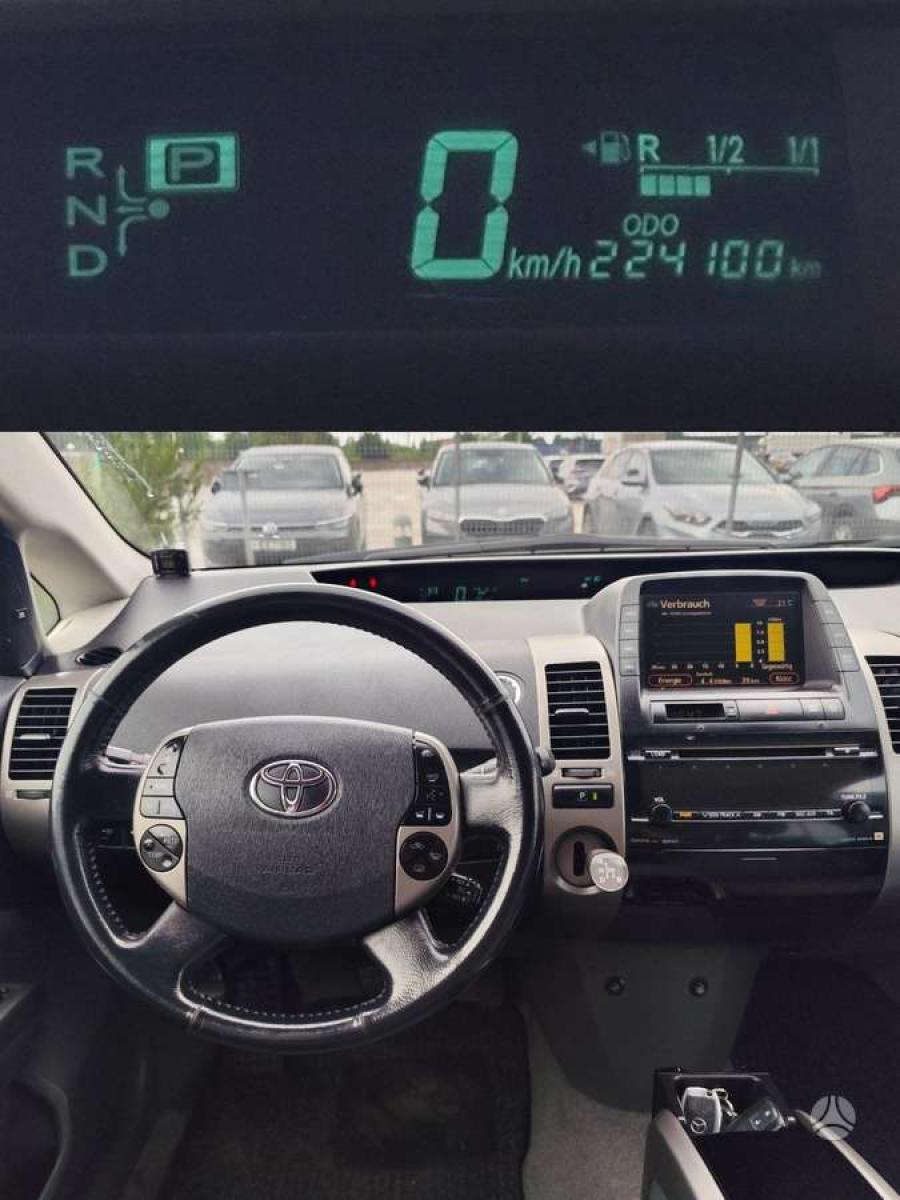 Серый Тойота Приус 2007 в Шяуляй, объемом двигателя 1.50 л и пробегом 224 тыс. км за 4800 €, фото 19 на AUTOMOTO.COM.LV