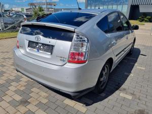 Pelēks Toyota Prius 2007 Šauļi, ar dzinēja tilpumu 1.50 L un nobraukumu 224 tūkst. km par 4900 €, foto 10 vietnē AUTOMOTO.COM.LV