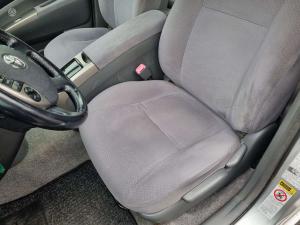 Pelēks Toyota Prius 2007 Šauļi, ar dzinēja tilpumu 1.50 L un nobraukumu 224 tūkst. km par 4900 €, foto 18 vietnē AUTOMOTO.COM.LV