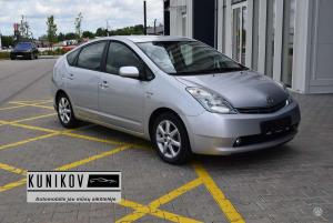 Pelēks Toyota Prius 2007 Viļņa, ar dzinēja tilpumu 1.50 L un nobraukumu 230 tūkst. km par 4700 €, foto  vietnē AUTOMOTO.COM.LV