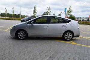 Серый Тойота Приус 2007 в Вильнюс, объемом двигателя 1.50 л и пробегом 230 тыс. км за 4700 €, фото 5 на AUTOMOTO.COM.LV