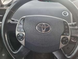 Grey Toyota Prius 2007 in Siauliai, with an engine capacity of 1.50 L and mileage of 224 thousand km for 4900 €, photo 26 on AUTOMOTO.COM.LV