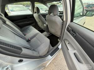 Grey Toyota Prius 2007 in Vilnius, with an engine capacity of 1.50 L and mileage of 227 thousand km for 4950 €, photo 16 on AUTOMOTO.COM.LV