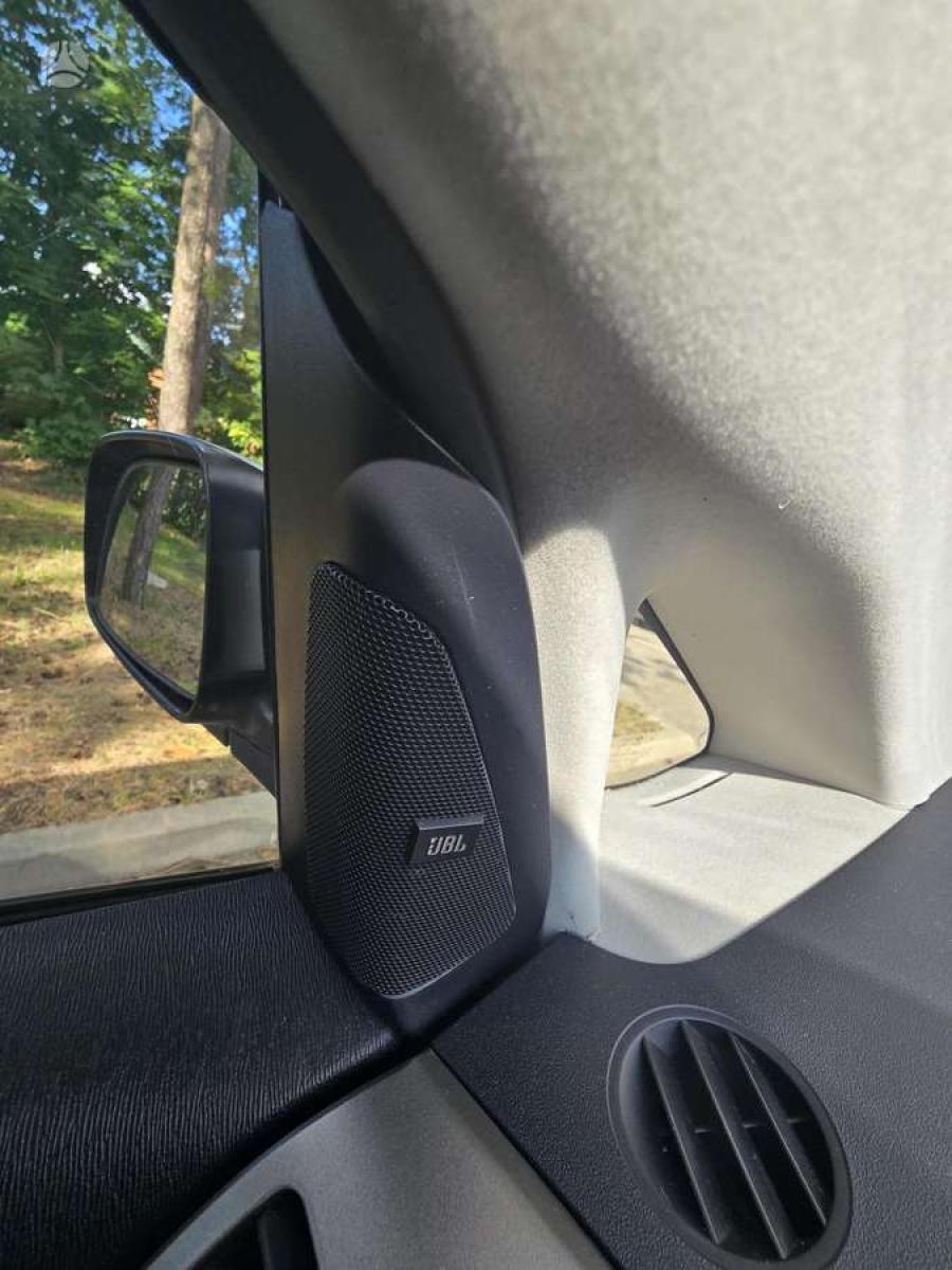 Pelēks Toyota Prius 2007 Druskininkai, ar dzinēja tilpumu 1.50 L un nobraukumu 194 tūkst. km par 5800 €, foto 11 vietnē AUTOMOTO.COM.LV