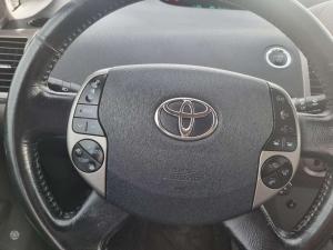 Grey Toyota Prius 2007 in Siauliai, with an engine capacity of 1.50 L and mileage of 225 thousand km for 4900 €, photo 26 on AUTOMOTO.COM.LV