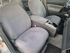 Grey Toyota Prius 2007 in Siauliai, with an engine capacity of 1.50 L and mileage of 225 thousand km for 4900 €, photo 32 on AUTOMOTO.COM.LV
