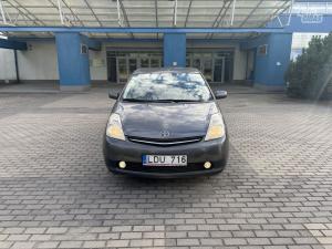 Серый Тойота Приус 2007 в Вильнюс, объемом двигателя 1.50 л и пробегом 300 тыс. км за 2650 €, фото 3 на AUTOMOTO.COM.LV