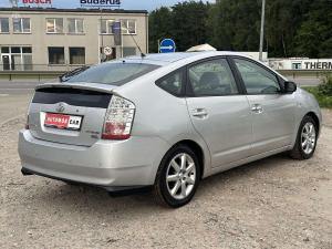 Grey Toyota Prius 2007 in Vilnius, with an engine capacity of 1.50 L and mileage of 341 thousand km for 3333 €, photo 10 on AUTOMOTO.COM.LV