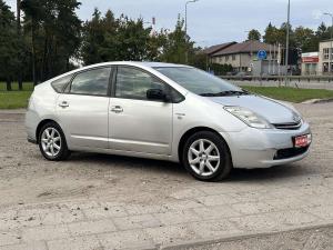 Grey Toyota Prius 2007 in Vilnius, with an engine capacity of 1.50 L and mileage of 341 thousand km for 3333 €, photo 12 on AUTOMOTO.COM.LV