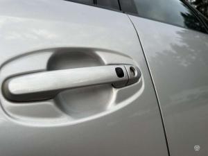 Grey Toyota Prius 2007 in Vilnius, with an engine capacity of 1.50 L and mileage of 341 thousand km for 3333 €, photo 36 on AUTOMOTO.COM.LV