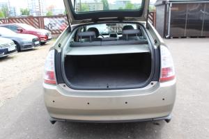 Grey Toyota Prius 2008 in Riga, with an engine capacity of 1.50 L and mileage of 204 thousand km for 4500 €, photo 11 on AUTOMOTO.COM.LV