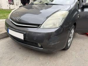 Grey Toyota Prius 2008 in Vilnius, with an engine capacity of 1.50 L and mileage of 264 thousand km for 2000 €, photo  on AUTOMOTO.COM.LV