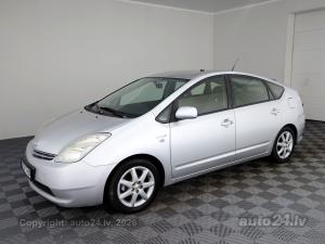 Серый Тойота Приус 2008 в Таллин, объемом двигателя 1.50 л и пробегом 325 тыс. км за 1799 €, фото 3 на AUTOMOTO.COM.LV