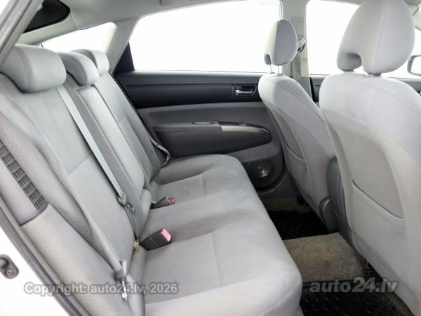 Grey Toyota Prius 2008 in Tallinn, with an engine capacity of 1.50 L and mileage of 325 thousand km for 1799 €, photo 7 on AUTOMOTO.COM.LV
