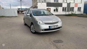 Pelēks Toyota Prius 2008 Marijampole, ar dzinēja tilpumu 1.50 L un nobraukumu 280 tūkst. km par 3550 €, foto 3 vietnē AUTOMOTO.COM.LV
