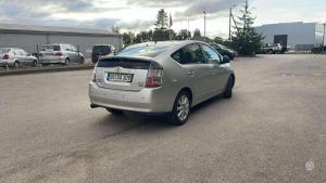 Pelēks Toyota Prius 2008 Marijampole, ar dzinēja tilpumu 1.50 L un nobraukumu 280 tūkst. km par 3550 €, foto 9 vietnē AUTOMOTO.COM.LV