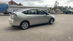 Pelēks Toyota Prius 2008 Marijampole, ar dzinēja tilpumu 1.50 L un nobraukumu 280 tūkst. km par 3550 €, foto 10 vietnē AUTOMOTO.COM.LV