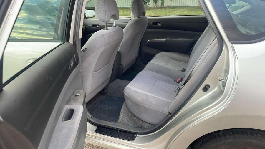 Pelēks Toyota Prius 2008 Marijampole, ar dzinēja tilpumu 1.50 L un nobraukumu 280 tūkst. km par 3550 €, foto 17 vietnē AUTOMOTO.COM.LV