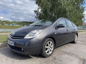 Серый Тойота Приус 2008 в Вильнюс, объемом двигателя 1.50 л и пробегом 217 тыс. км за 4250 €, фото 4 на AUTOMOTO.COM.LV