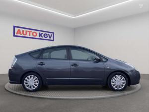 Grey Toyota Prius 2008 in Vilnius, with an engine capacity of 1.50 L and mileage of 331 thousand km for 4999 €, photo 7 on AUTOMOTO.COM.LV