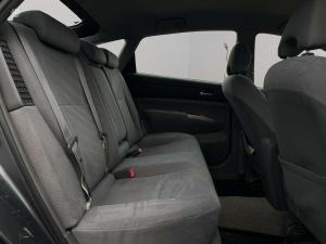 Grey Toyota Prius 2008 in Vilnius, with an engine capacity of 1.50 L and mileage of 331 thousand km for 4999 €, photo 10 on AUTOMOTO.COM.LV