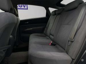 Grey Toyota Prius 2008 in Vilnius, with an engine capacity of 1.50 L and mileage of 331 thousand km for 4999 €, photo 12 on AUTOMOTO.COM.LV
