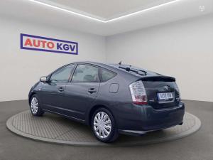 Grey Toyota Prius 2008 in Vilnius, with an engine capacity of 1.50 L and mileage of 331 thousand km for 4999 €, photo 4 on AUTOMOTO.COM.LV