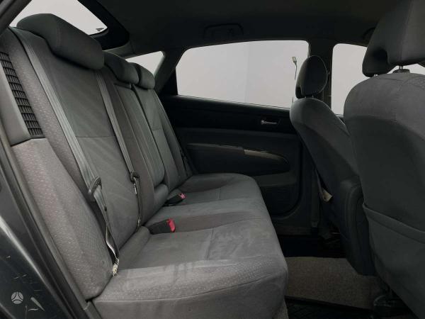 Pelēks Toyota Prius 2008 Viļņa, ar dzinēja tilpumu 1.50 L un nobraukumu 331 tūkst. km par 4999 €, foto 10 vietnē AUTOMOTO.COM.LV