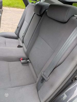 Grey Toyota Prius 2008 in Vilnius, with an engine capacity of 1.50 L and mileage of 214 thousand km for 5500 €, photo 21 on AUTOMOTO.COM.LV