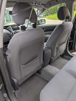Grey Toyota Prius 2008 in Vilnius, with an engine capacity of 1.50 L and mileage of 214 thousand km for 5500 €, photo 22 on AUTOMOTO.COM.LV
