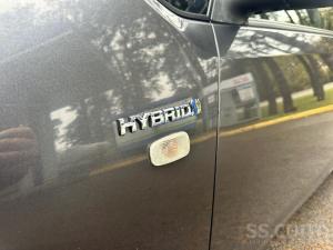 Grey Toyota Prius 2008 in Riga, with an engine capacity of 1.50 L and mileage of 340 thousand km for 3990 €, photo 13 on AUTOMOTO.COM.LV