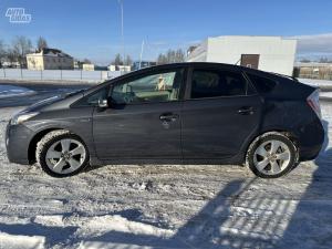 Pelēks Toyota Prius 2009 Marijampole, ar dzinēja tilpumu 1.80 L un nobraukumu 260 tūkst. km par 5399 €, foto 4 vietnē AUTOMOTO.COM.LV