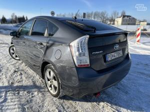 Pelēks Toyota Prius 2009 Marijampole, ar dzinēja tilpumu 1.80 L un nobraukumu 260 tūkst. km par 5399 €, foto 5 vietnē AUTOMOTO.COM.LV