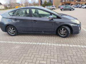Pelēks Toyota Prius 2009 Trakai, ar dzinēja tilpumu 1.80 L un nobraukumu 600 tūkst. km par 4850 €, foto 10 vietnē AUTOMOTO.COM.LV