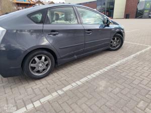 Pelēks Toyota Prius 2009 Trakai, ar dzinēja tilpumu 1.80 L un nobraukumu 600 tūkst. km par 4850 €, foto 11 vietnē AUTOMOTO.COM.LV