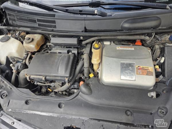 Grey Toyota Prius 2009 in Vilnius, with an engine capacity of 1.50 L and mileage of 500 thousand km for 3550 €, photo 9 on AUTOMOTO.COM.LV