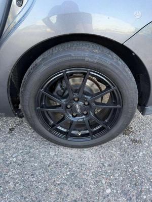 Pelēks Toyota Prius 2009 Kauņa, ar dzinēja tilpumu 1.50 L un nobraukumu 273 tūkst. km par 3750 €, foto 18 vietnē AUTOMOTO.COM.LV
