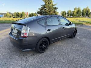 Pelēks Toyota Prius 2009 Kauņa, ar dzinēja tilpumu 1.50 L un nobraukumu 289 tūkst. km par 3690 €, foto 6 vietnē AUTOMOTO.COM.LV