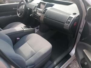 Pelēks Toyota Prius 2009 Tauragė, ar dzinēja tilpumu 1.50 L un nobraukumu 268 tūkst. km par 4700 €, foto 13 vietnē AUTOMOTO.COM.LV