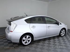 Серый Тойота Приус 2009 в Таллин, объемом двигателя 1.80 л и пробегом 287 тыс. км за 3499 €, фото 4 на AUTOMOTO.COM.LV