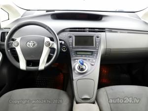 Серый Тойота Приус 2009 в Таллин, объемом двигателя 1.80 л и пробегом 287 тыс. км за 3499 €, фото 6 на AUTOMOTO.COM.LV